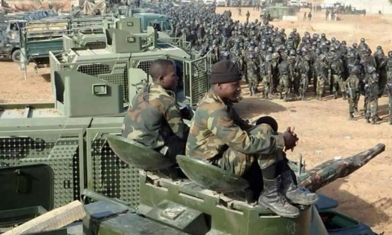 Nigerian Security Forces Arrested for Supplying Arms to Terrorists ...