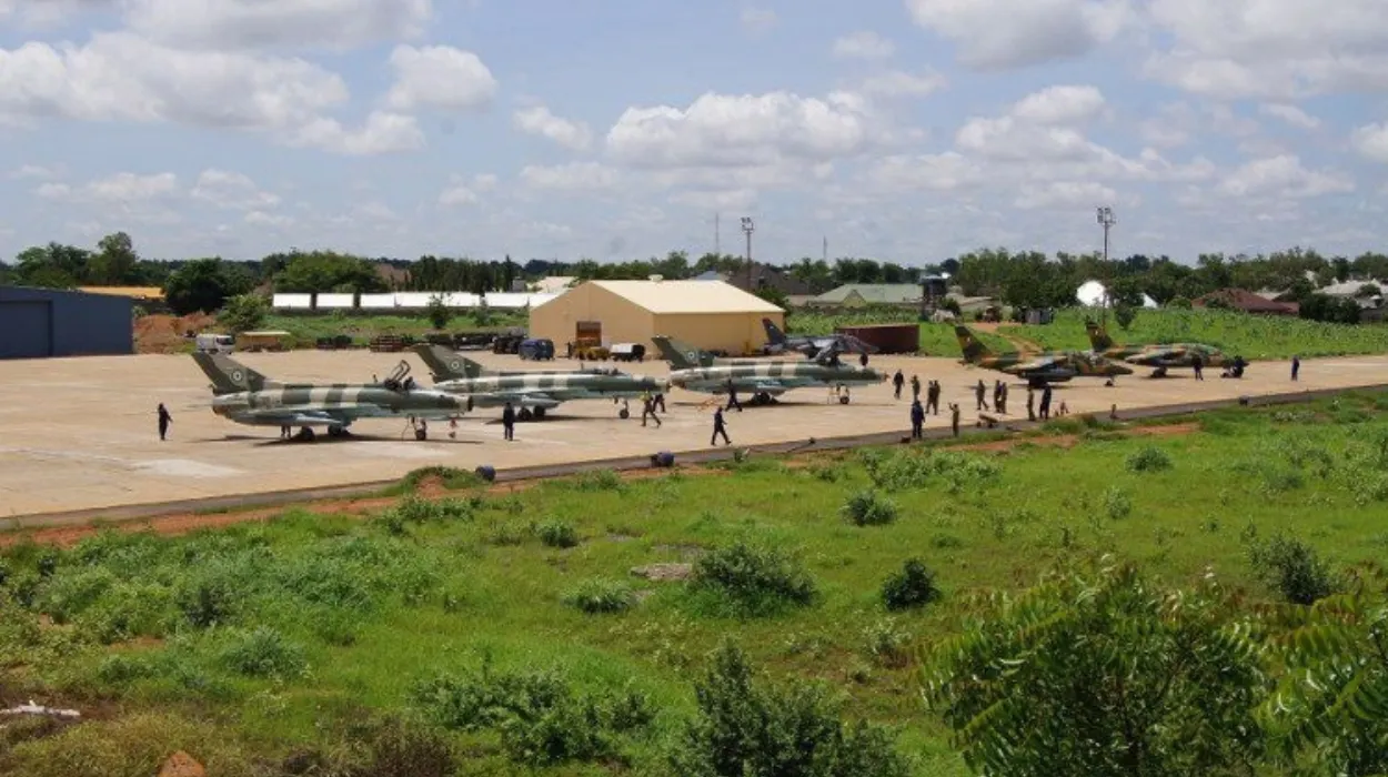 Nigerian Air Force Deployed Helicopters in Response to Rising Northwest ...
